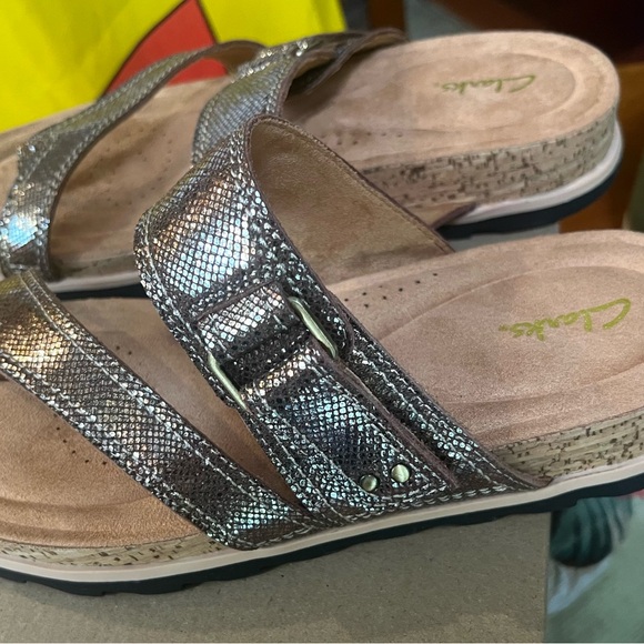 Clarks | Shoes | Clarks Womens Yacht Beach Leather Bronze Metallic ...